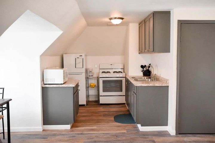 Unwind In A Bright Comfortable Apartment For 3 - Pennsylvania