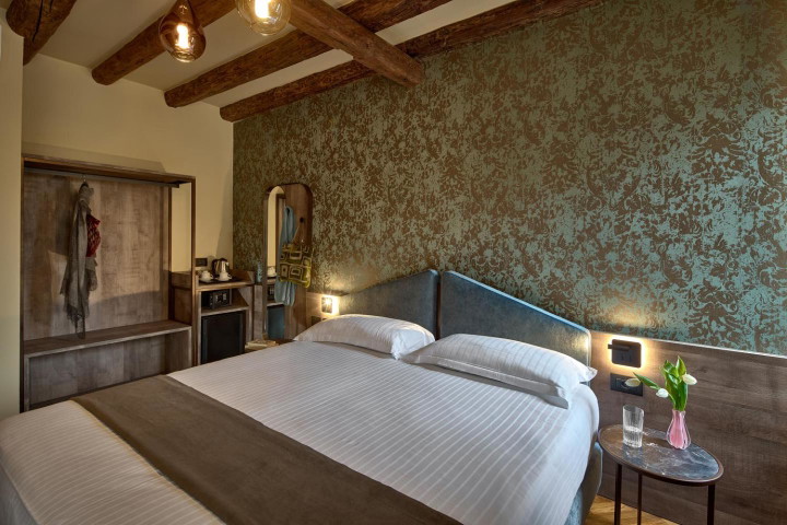 Residenza Favaro - Venice