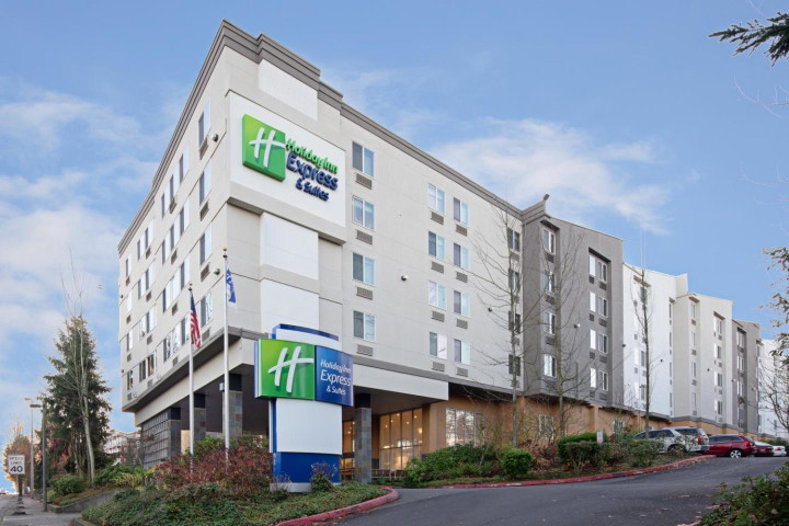 Holiday Inn Express & Suites Seattle-sea-tac Airport By Ihg - Des Moines, WA
