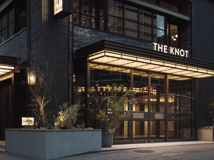 The Knot Yokohama - Minatomirai