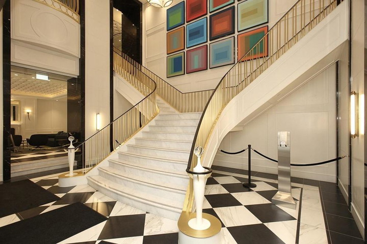 Stylish Downtown Toronto Residential Hotel - Mississauga