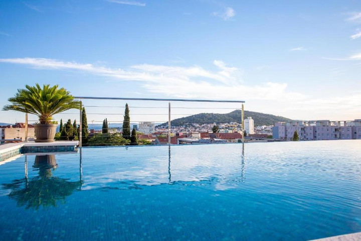 Annex Building Of Art Hotel - Split