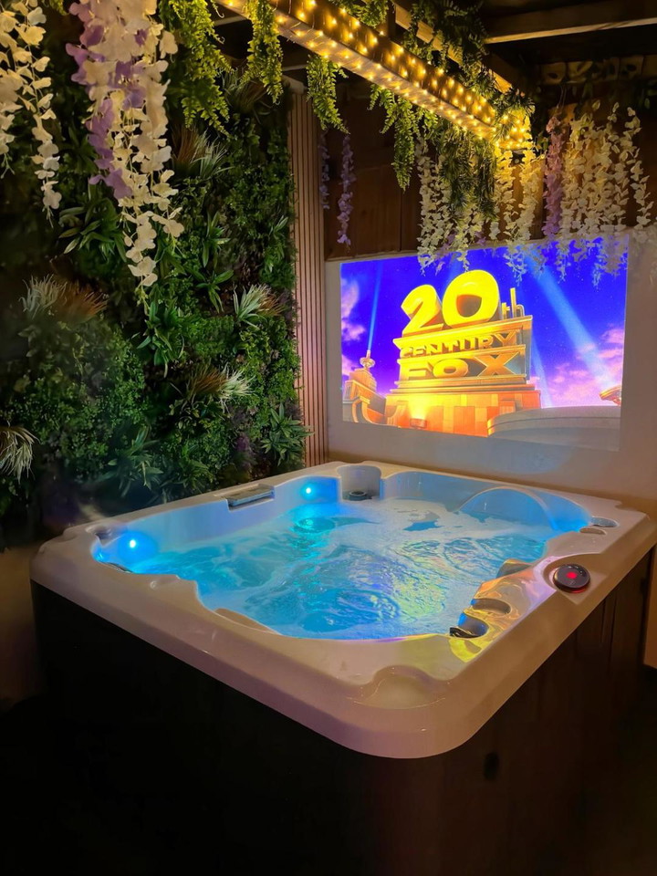 Maison Hermès, Maison Luxe Avec Jacuzzi Privé - Montmorency