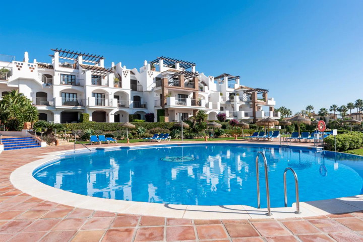 Sunny Balcony With Pool By Costarentals - Ref M52 - Costa del Sol