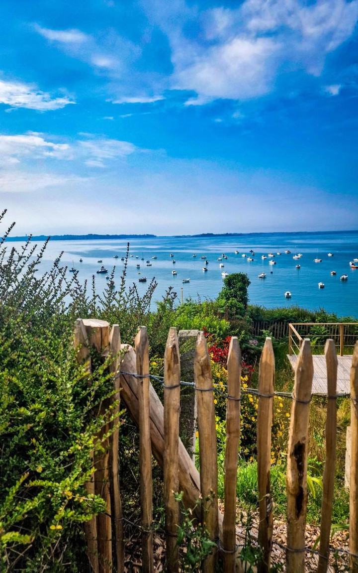 Maison Lazo - Chambres D'hôtes - Face Mer - 5 Chambres - Jardin - Plage à Pied - Île-de-Bréhat