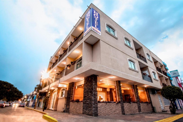 Hotel San Miguel, En El Centro - Desayuno Incluido - Tuxtla Gutiérrez