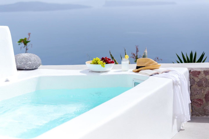 Cleo's Dream Villa - Santorini
