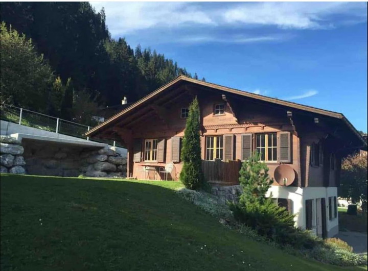 Chalet Solaria, 3 Bedrooms In Zweisimmen - Gstaad