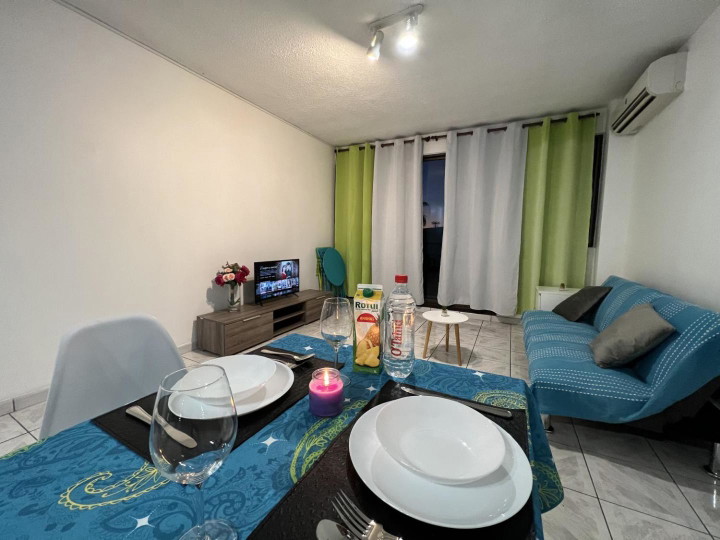 New Maeva Lodge - Parking, Ac, Netflix & Wifi - Tahiti