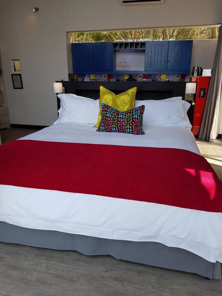 Bluemere Living - White River