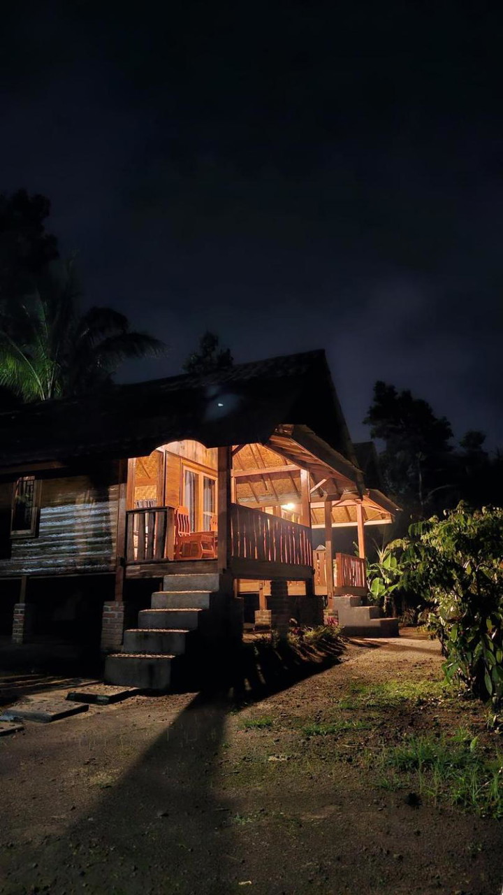 Sunset Bungalow Tetebatu - Lombok