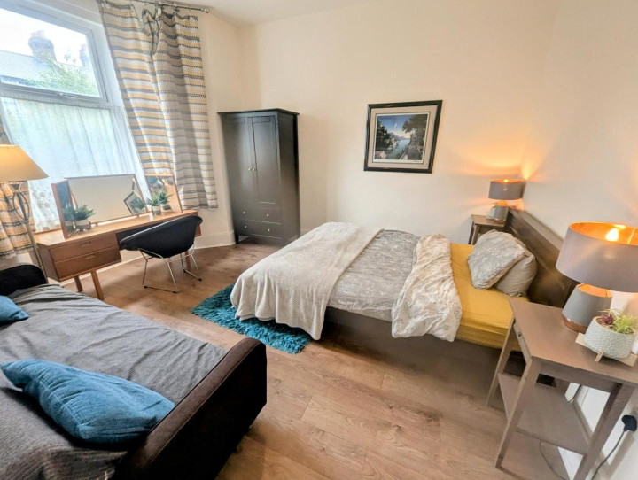 Tophome Stoke Newington - Chingford