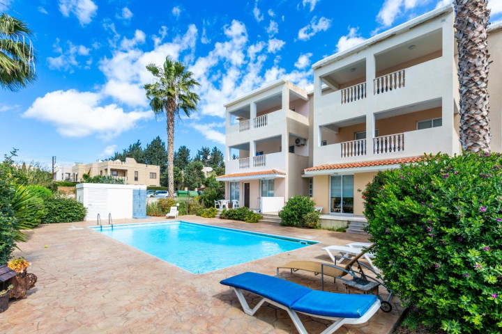 Just Renovated Beautiful 2 Bed Apartment In Paphos 5 Min Drive To The Beach - Paphos