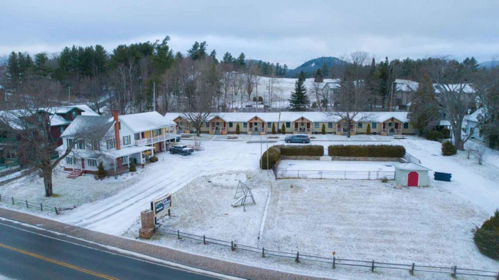 The Snowshoe Lodge - Lake Placid, NY