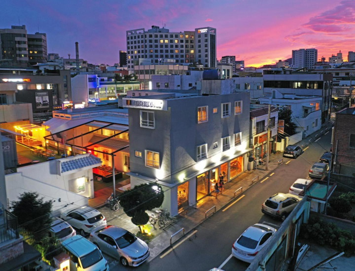 Mido Hostel - South Korea