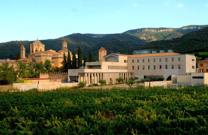 Hostatgeria De Poblet - Catalonia
