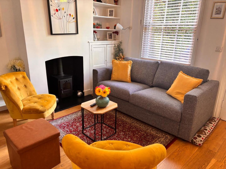 Elegant Riverside Cottage With Free Parking - Canterbury