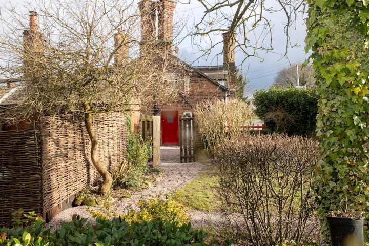 Peckforton Cottage Totally Refurbished - Tarporley