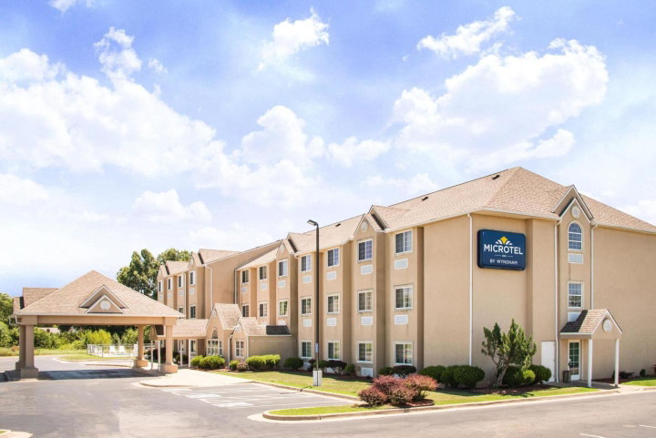 Microtel Inn & Suites Claremore Route 66 - 오클라호마