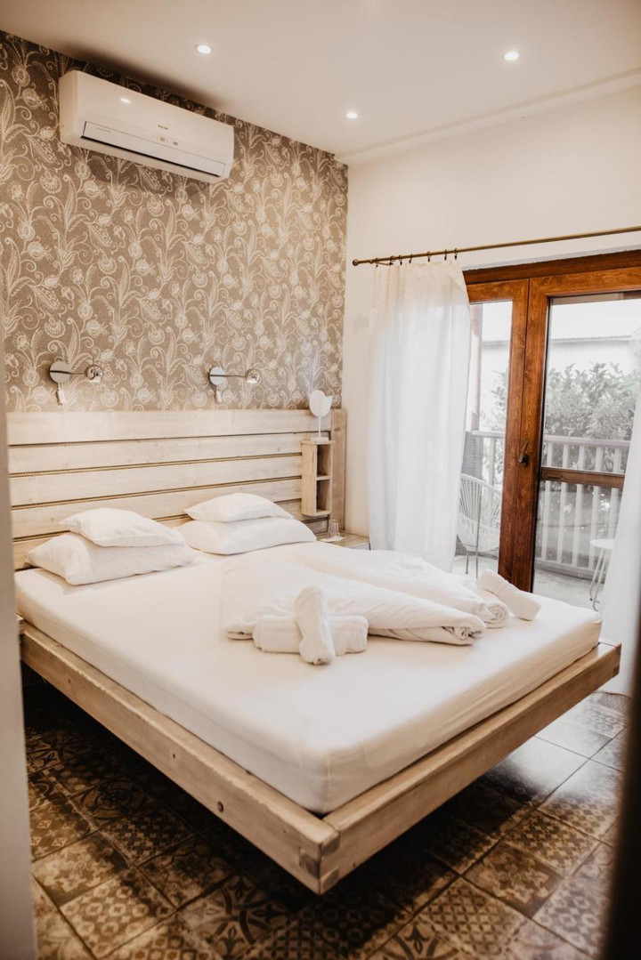 Fészek Hotel éS Reggeli - Zánka - Révfülöp
