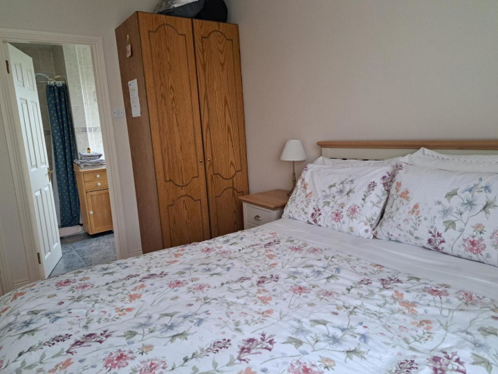 Bearstone House - Loughrea
