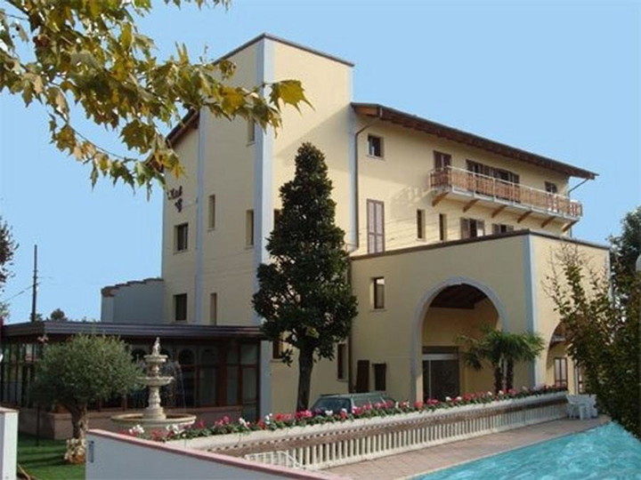 Hotel Magnolia - Comacchio