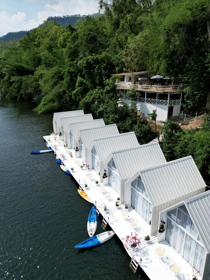 Raftdara Erawan Resort - Kanchanaburi