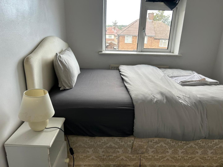 Contractor & Family Friendly House Romford - Brentwood