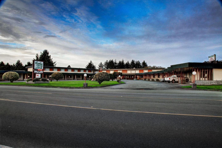 Curly Redwood Lodge - Crescent City