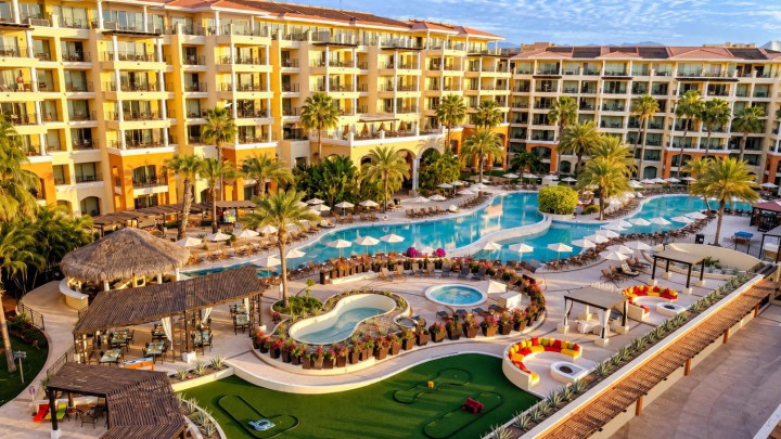 Casa Dorada One Bedroom Penthouse Cabo Dec 25 '26 To Jan 1 '27 - Cabo San Lucas