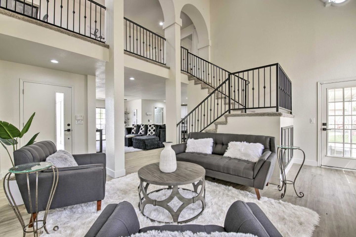 Hot Tub! Family-friendly Home, 8 Mi To Westgate - Glendale