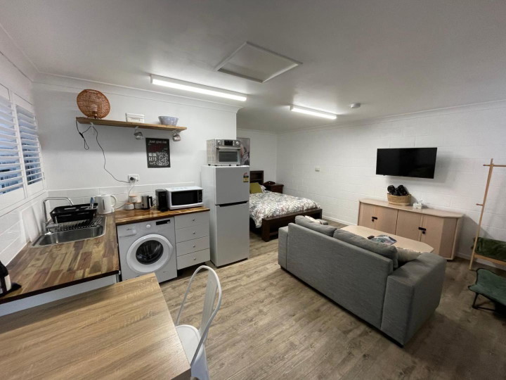 Studio Apartment In East Toowoomba - Toowoomba