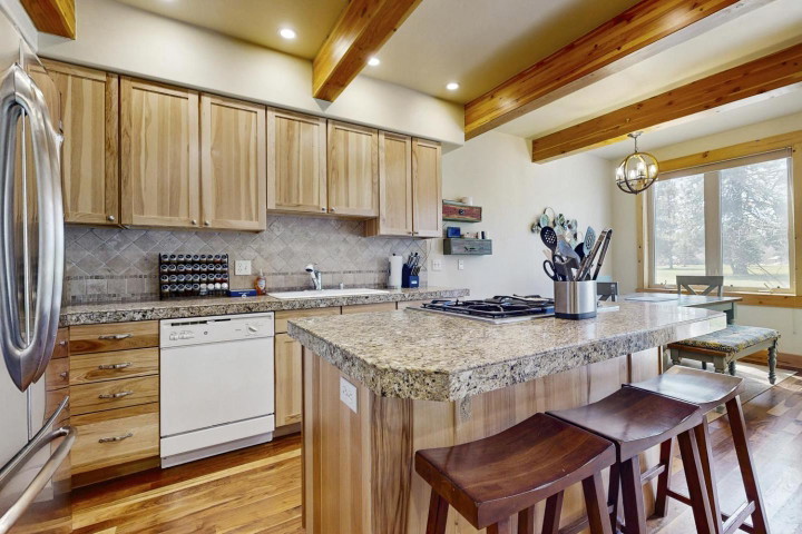 Amelia's Vacation Retreat House - Ponderosa State Park, McCall