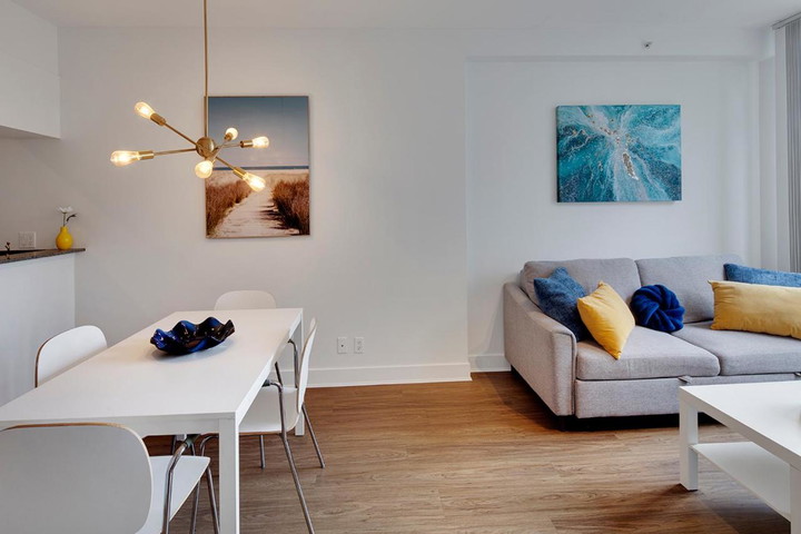 Elegant 3br Downtown - Best Location - Vancouver
