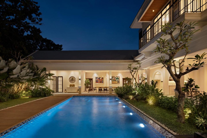 Bincarung House Bogor - Indonesia