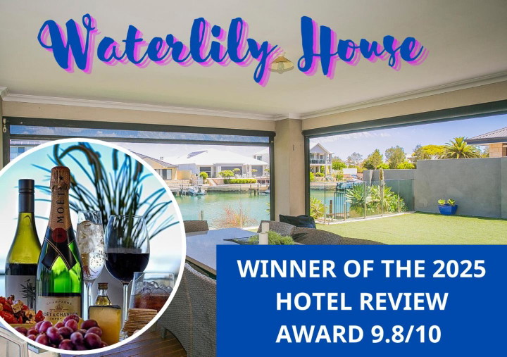 "Waterlily House" - Luxury Canal House, Jetty, Dog & Child Friendly - Sleeps 14 - Pinjarra