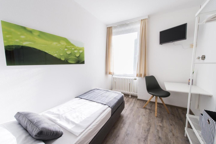 Sova Hotel - Baunatal