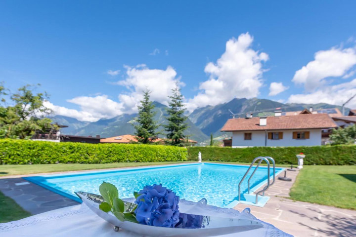 Hotel-garni Ehrenfels - Tirolo
