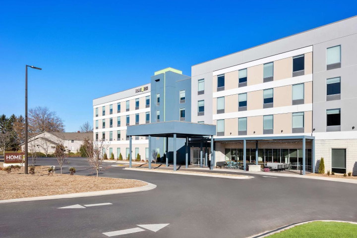 Home2 Suites By Hilton Hendersonville - Hendersonville, NC