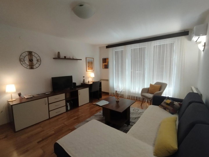 Apartment Rena - Private Parking - Sarajevo
