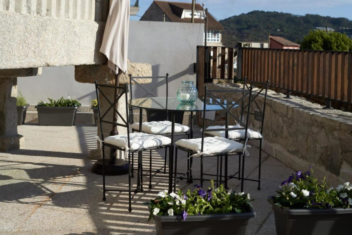 Views And Beds - Bueu