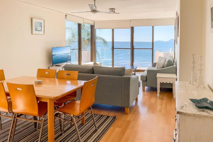 Harbourside 13 Fantastic Waterfront Unit - Port Stephens