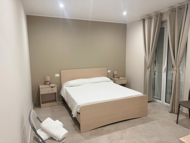 Sofia S Rooms - Oliveri