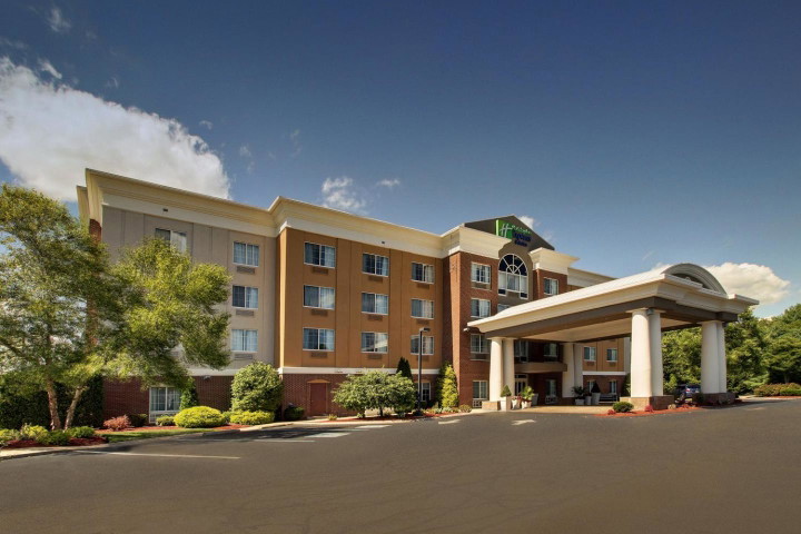 Holiday Inn Express Hotel & Suites Middleboro Raynham By Ihg - Bridgewater
