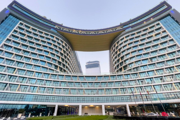 Popular Seven Palm Apartments - Dubai