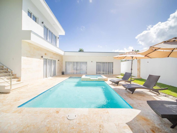 First Class 4br King Size Villa In Sosua Town - Sosúa