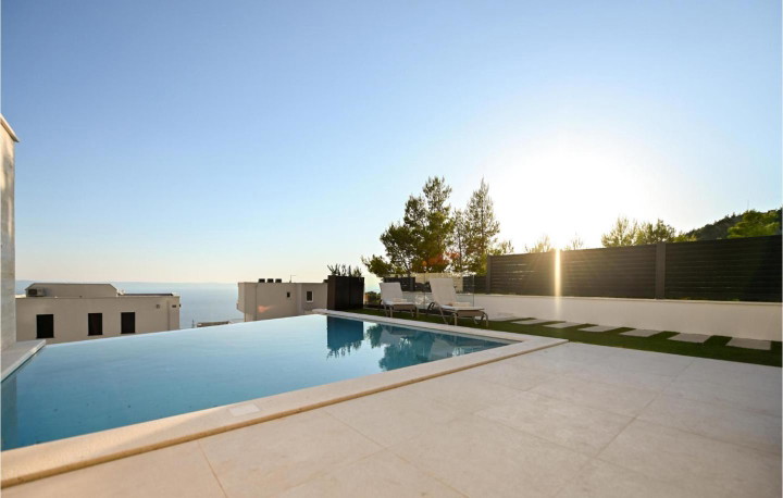 Cozy Home In Makarska - Baška Voda
