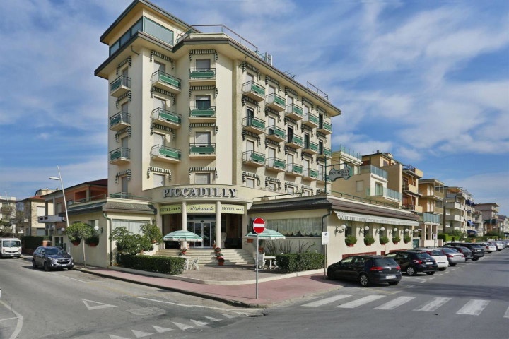 Hotel Piccadilly - Camaiore