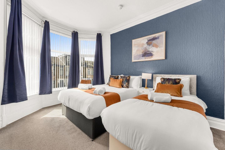 Ember House - Self Check-in, 2 Mins To The Beach - Blackpool