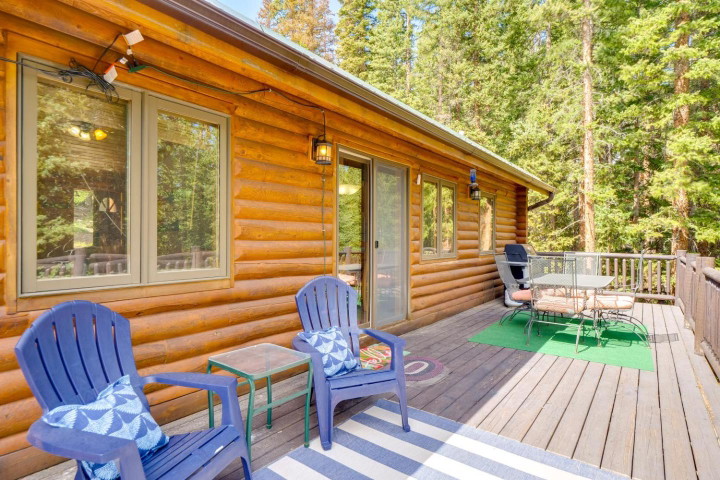Hot Tub Hideaway W/ Views & Deck In Fairplay! - Alma, CO